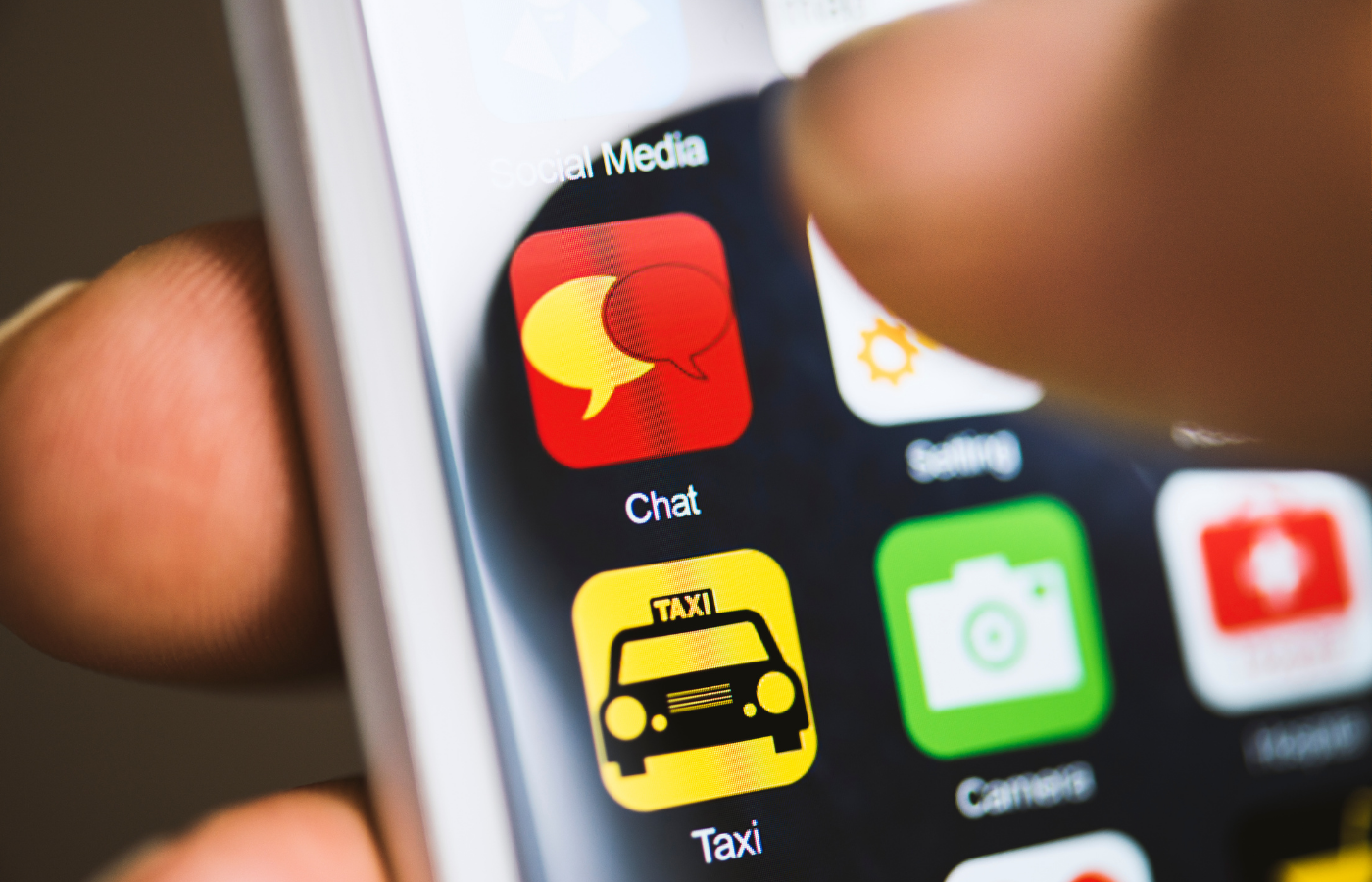 Real-Time In-App Chat and Communication Apps - Sunvera Software
